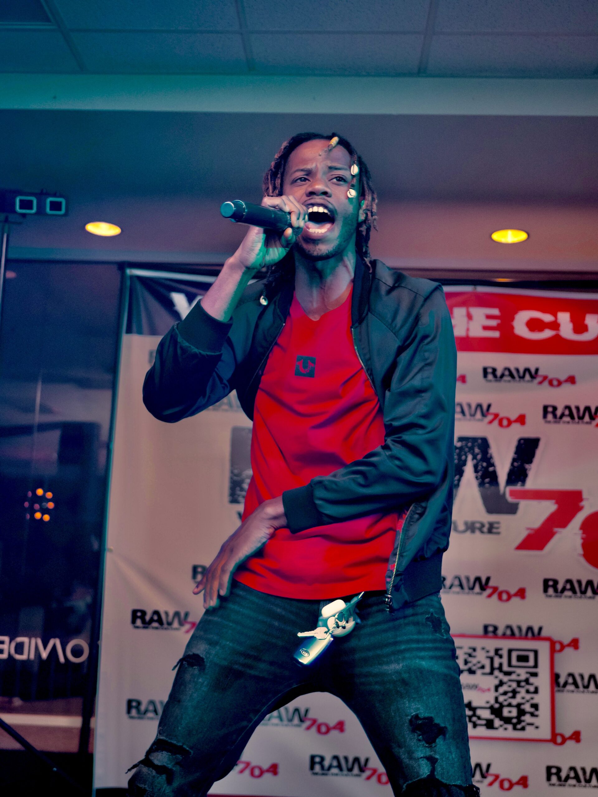 Jersey Mic Has Just Dropped New Music ! - Leonard Magazine